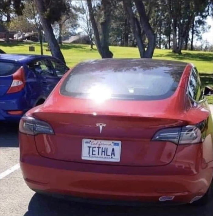 Mike’s Tysons Tesla - 9GAG