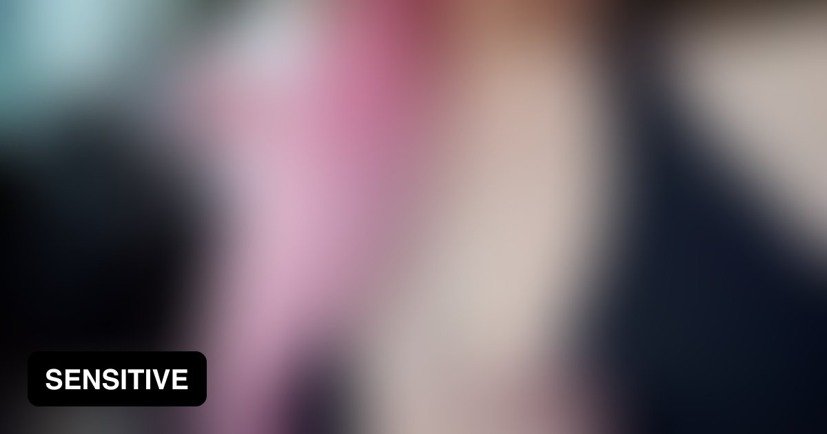 Ex used to do that alot whenever were at the drive thro - 9GAG