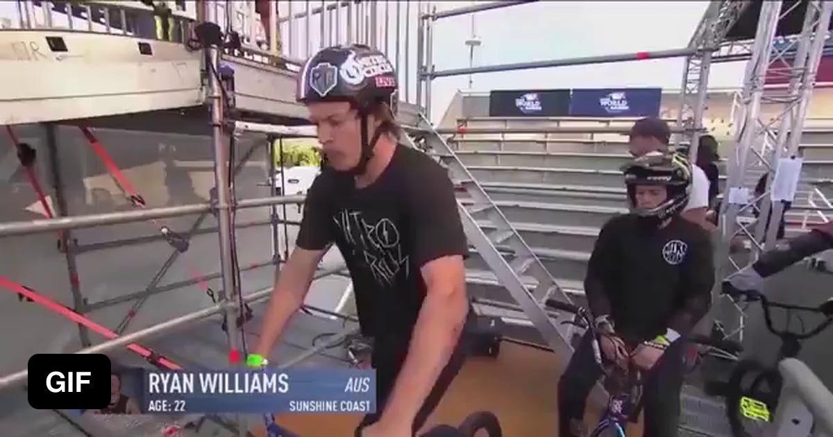 BMX rider Ryan Williams doing the world’s first 1080 front flip! - 9GAG