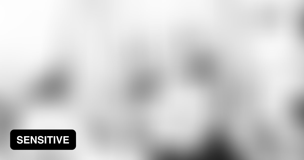 A cropped pic from ero doujin but out of context - 9GAG