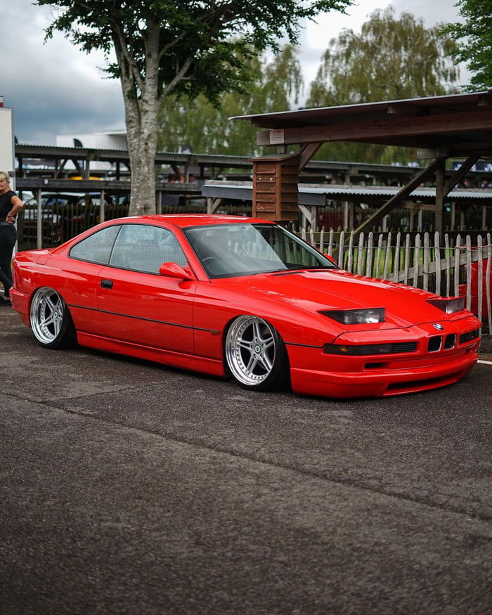 BMW 840Ci - 9GAG
