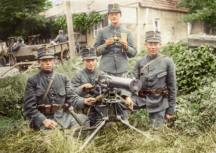 Colorized photo of Dutch soldiers posing with their watercooled ...