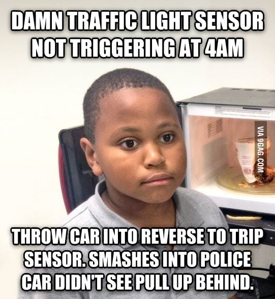 Traffic light sensors that don't trigger - 9GAG