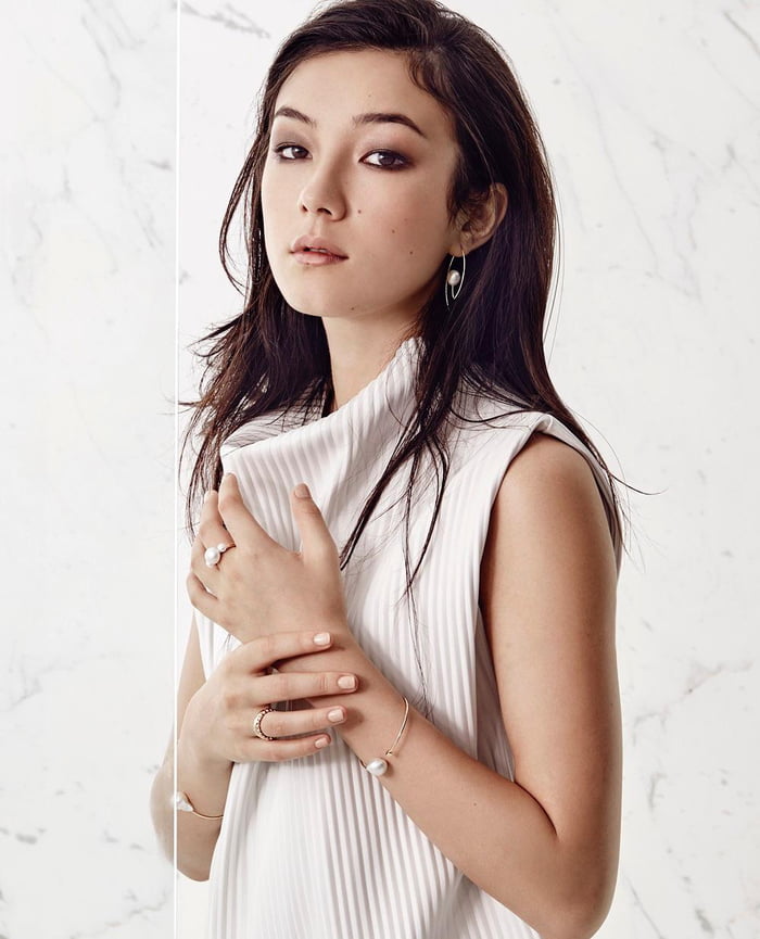 Natalie Liu Bordizzo - 9GAG