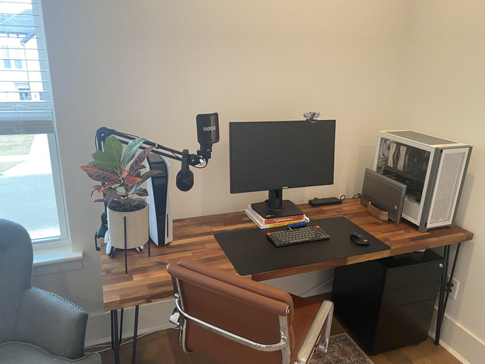 Work, play setup simplification. - 9GAG