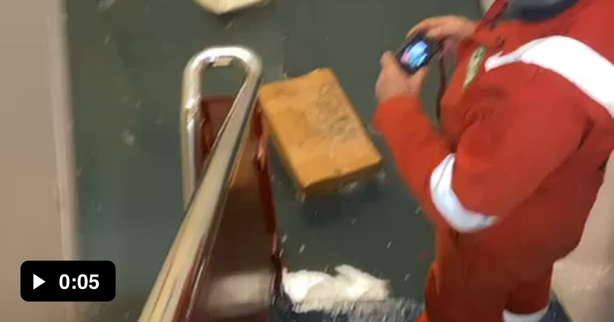 Beryl alpha, North Sea oil rig, flooded in the accommodation - 9GAG