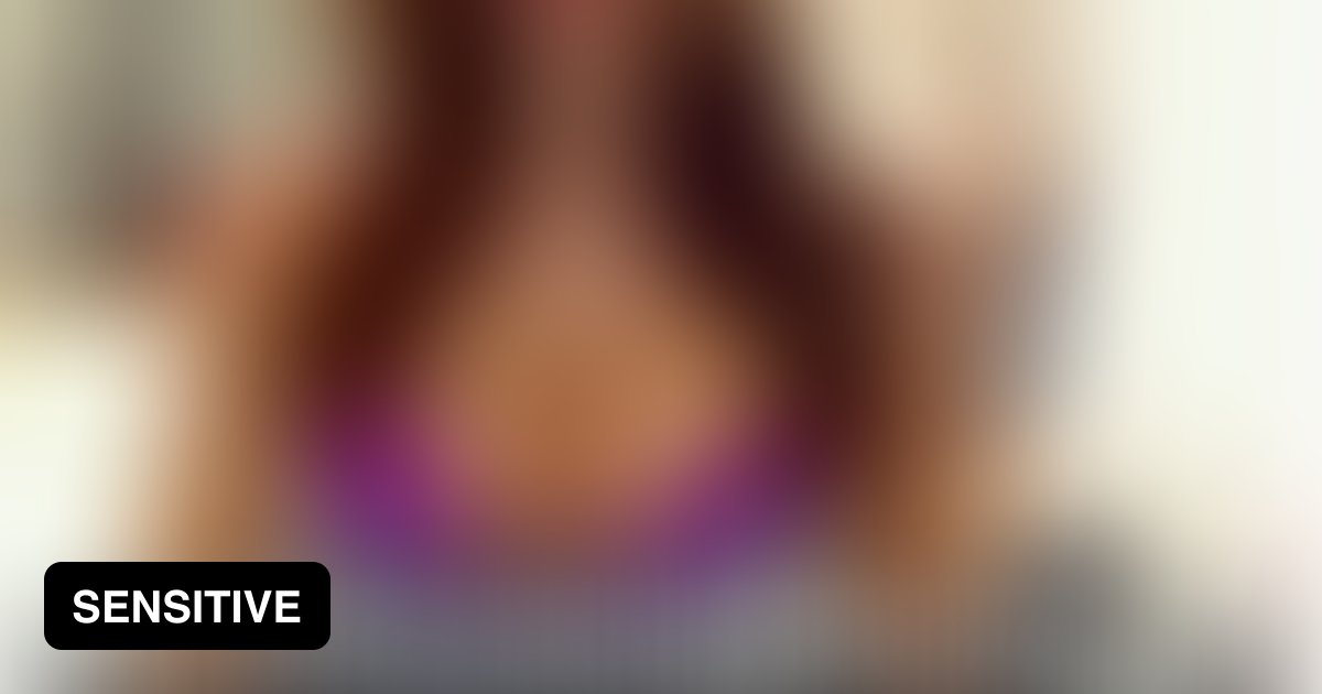 Busty girl problems - 9GAG