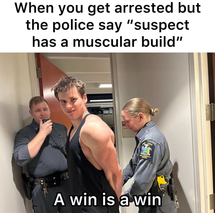 Every day is arm day - 9GAG
