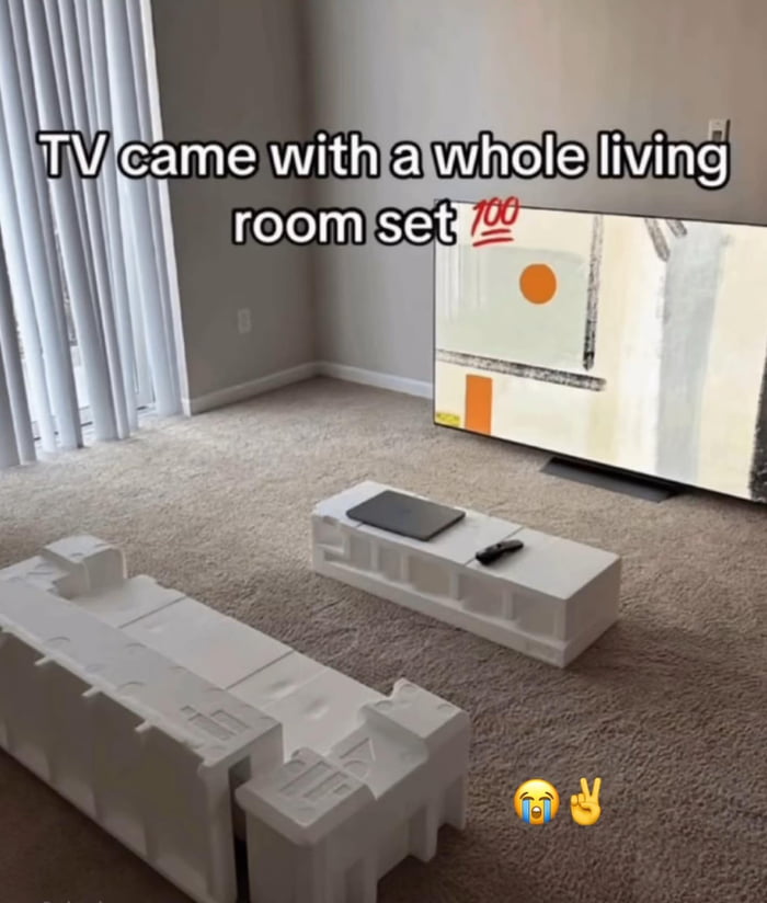 Peak make content - 9GAG