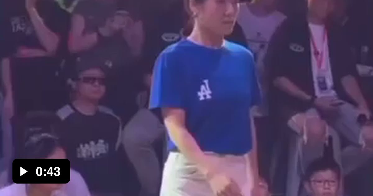 Robot dance moves - 9GAG