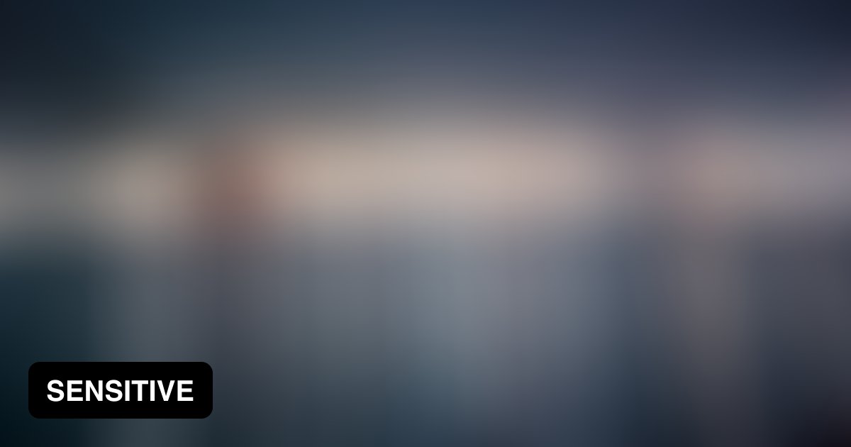 Cargo ship slams into Francis Scott Key Bridge in Baltimore (USA). - 9GAG