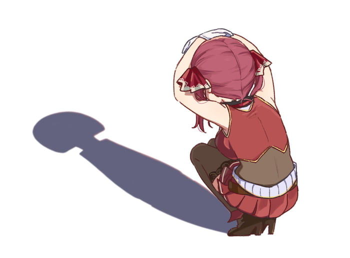 Senchou joins the cat shadow trend and uhh... that's a weird looking ...