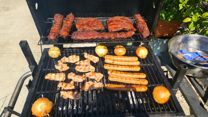 Bbq time! - 9GAG