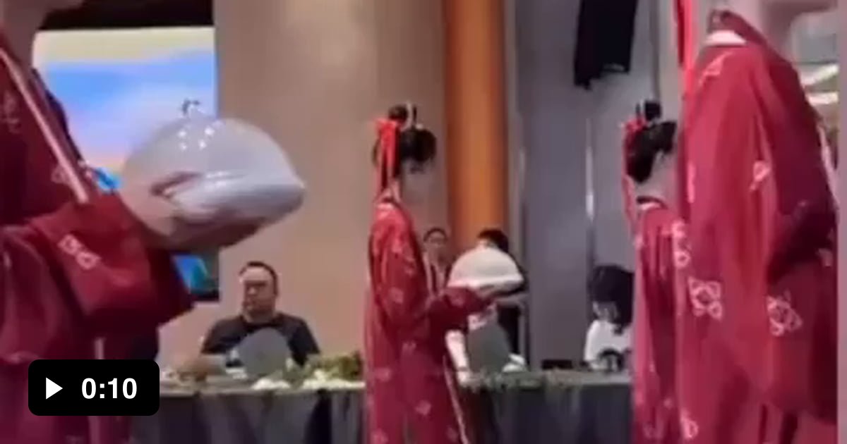 Fancy sea cucumber dish - 9GAG