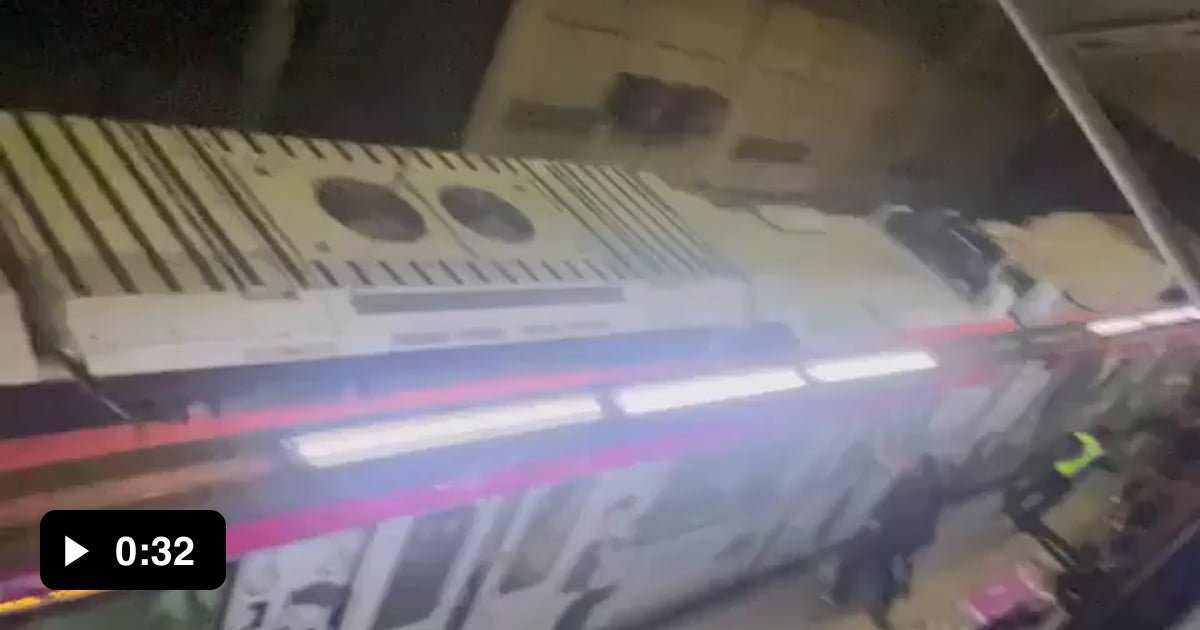 Malaysian football fans intimidating Singaporean football fans (and ...