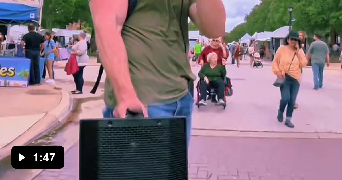 Karen is here - 9GAG