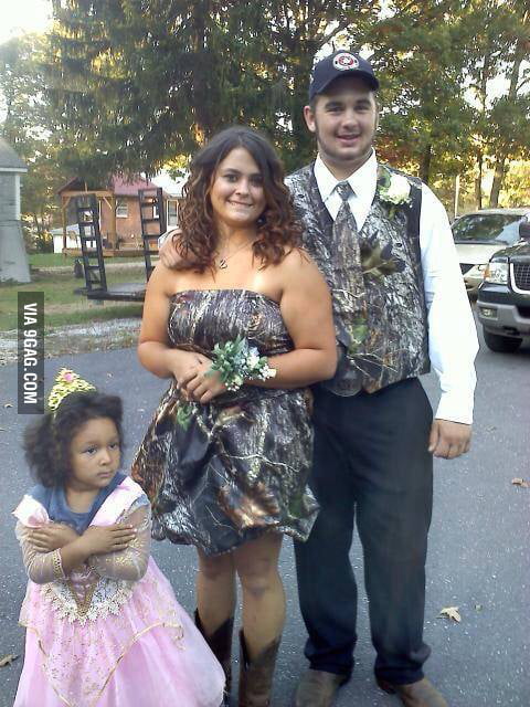 Redneck prom gear - 9GAG