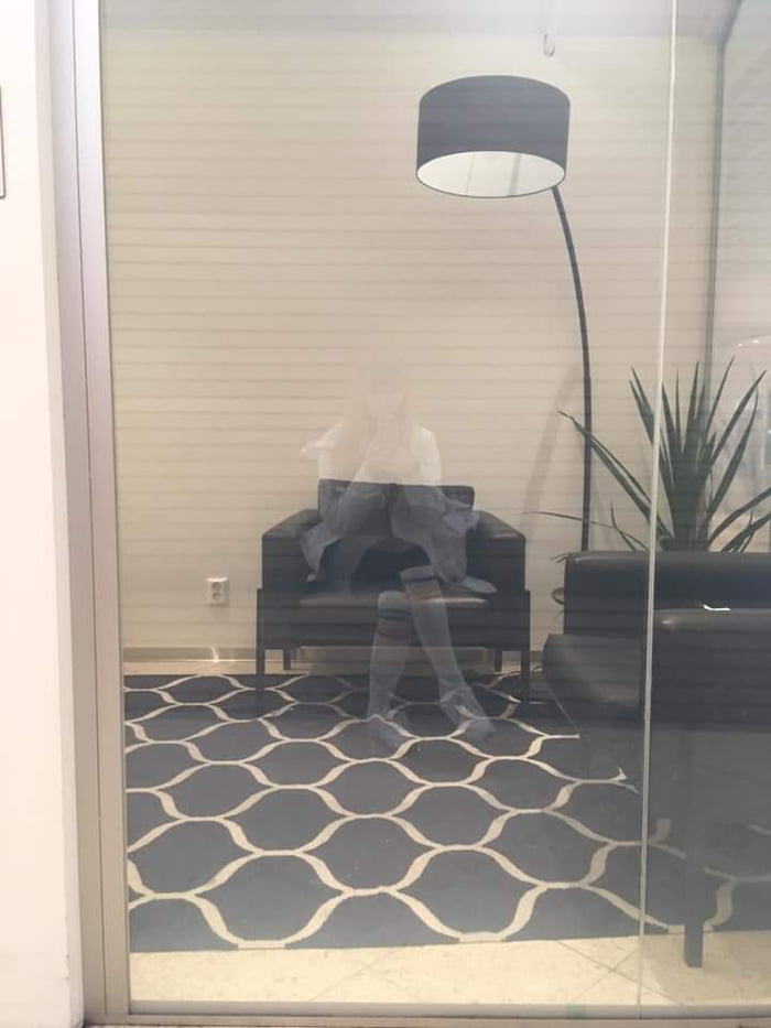 Perfect reflection - 9GAG