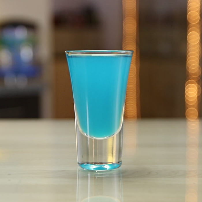 Kamikaze shot:3 cl vodka,3 cl triple sec and 3 cl lime juice - 9GAG