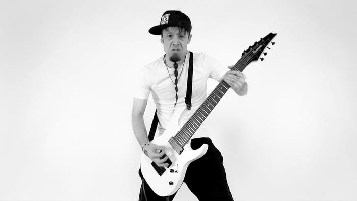 Hella cool crossover - 9GAG