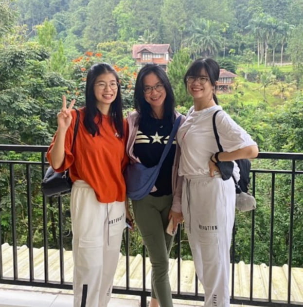 Apakah cowo cindo, lbh gampang ngewe sama cici cindo? - 9GAG