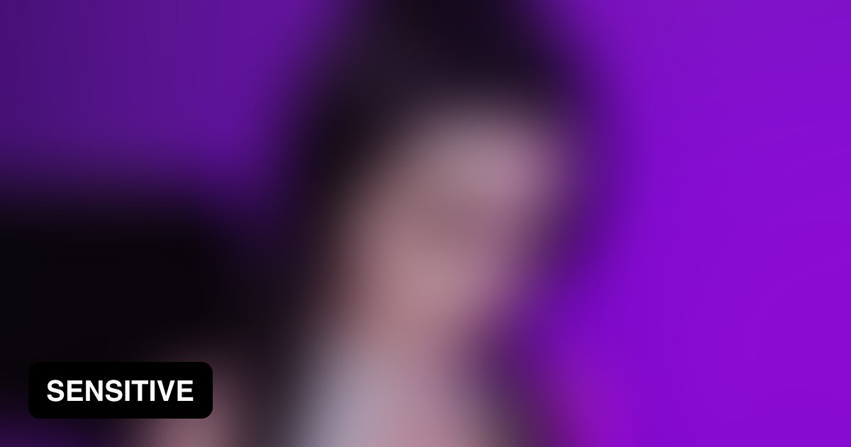 Big tiddy goth gf - 9GAG