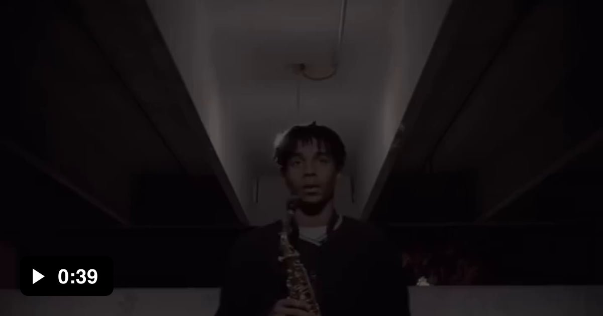 Saxophonist Caleb Arredondo: “Echo Sax Feeling Blue” - 9GAG