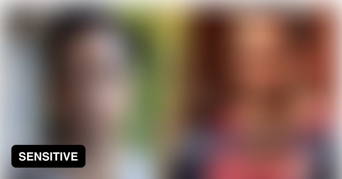 All you straight boys can start fapping now. - 9GAG