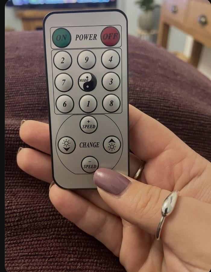 The arrangement of the buttons on this remote - 9GAG