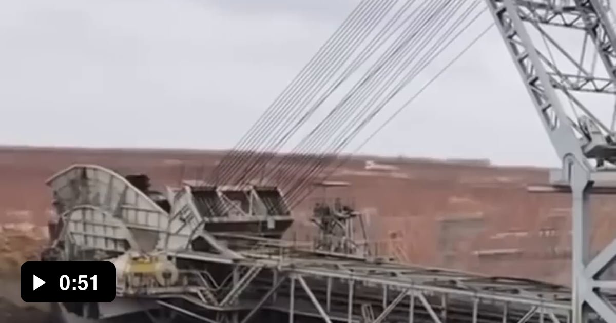 Bagger 293- the largest machine - 9GAG