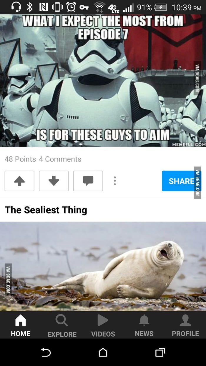 Lol. Perfect Timing - 9GAG