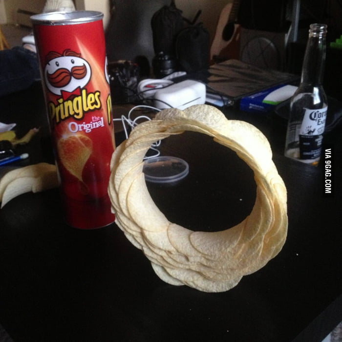 The Pringles Circle! - 9GAG