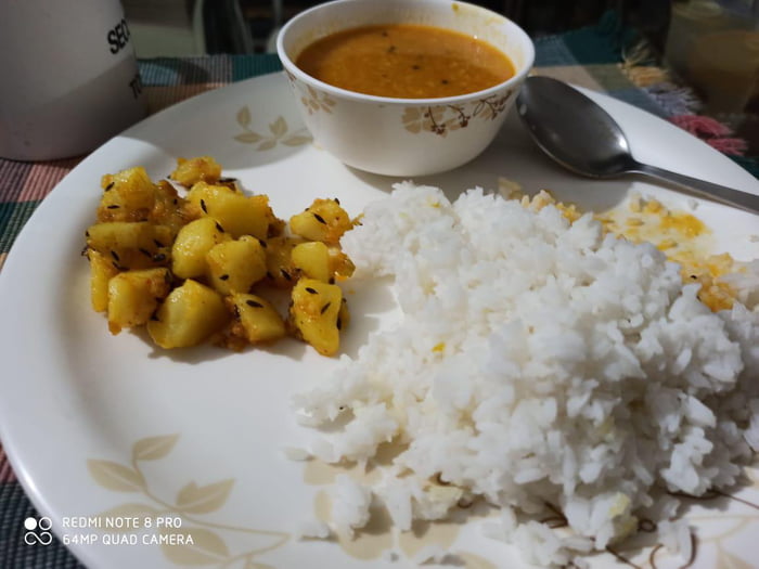 Some warm dal, rice and jeera potatoes - 9GAG