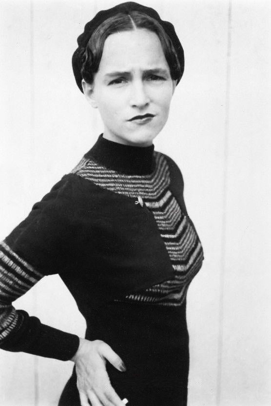 Bonnie Parker shortly after meeting Clyde Barrow. Photo by Clyde Barrow ...