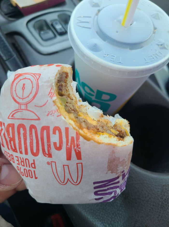 Do you eat burger with or without the skin? - 9GAG