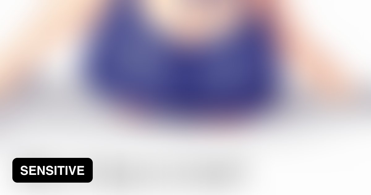 Why is Aqua so lewd? - 9GAG