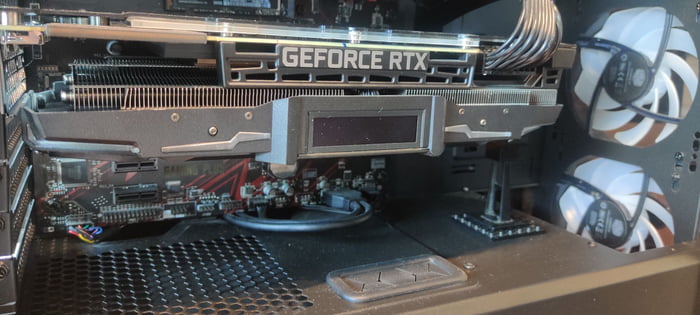 Made a LEGO stand for my GPU to prevent it from sagging - 9GAG