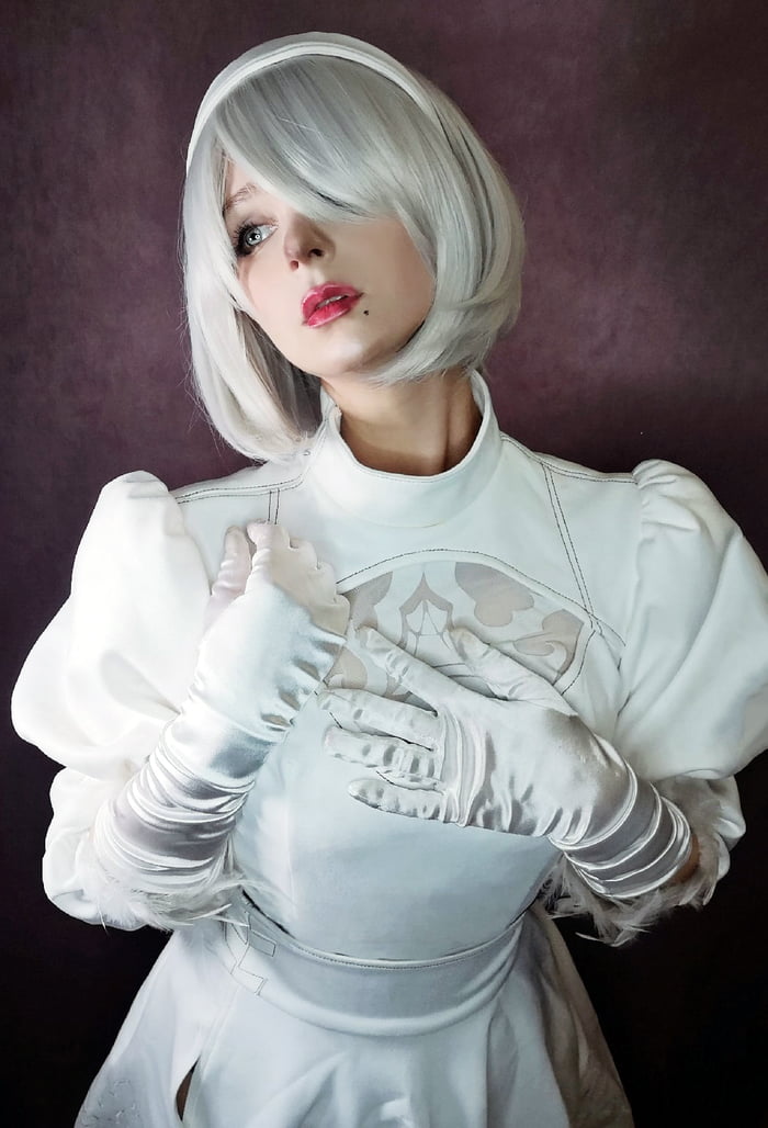 Usually I post here photos from photosets but I really love the mood of ...