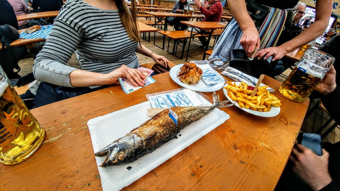 Octoberfeast! Fish, Chicken, fries....BEERS - 9GAG