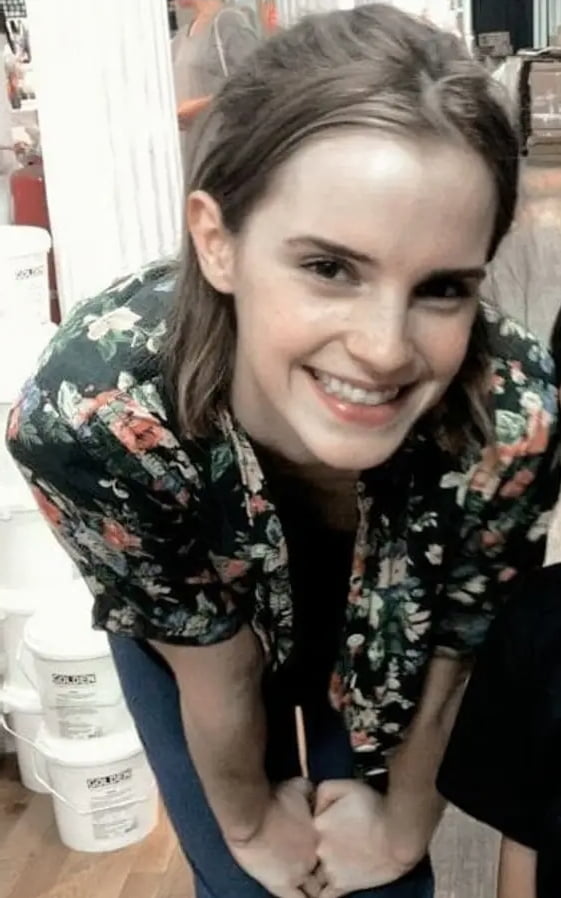 Hi Emma lovers ️ - 9GAG