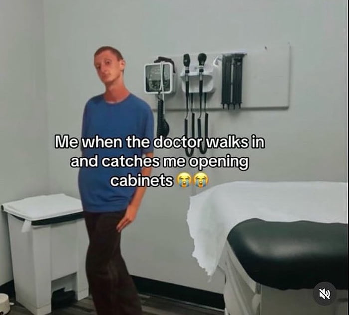 Just looking for snacks, doc, promise - 9GAG