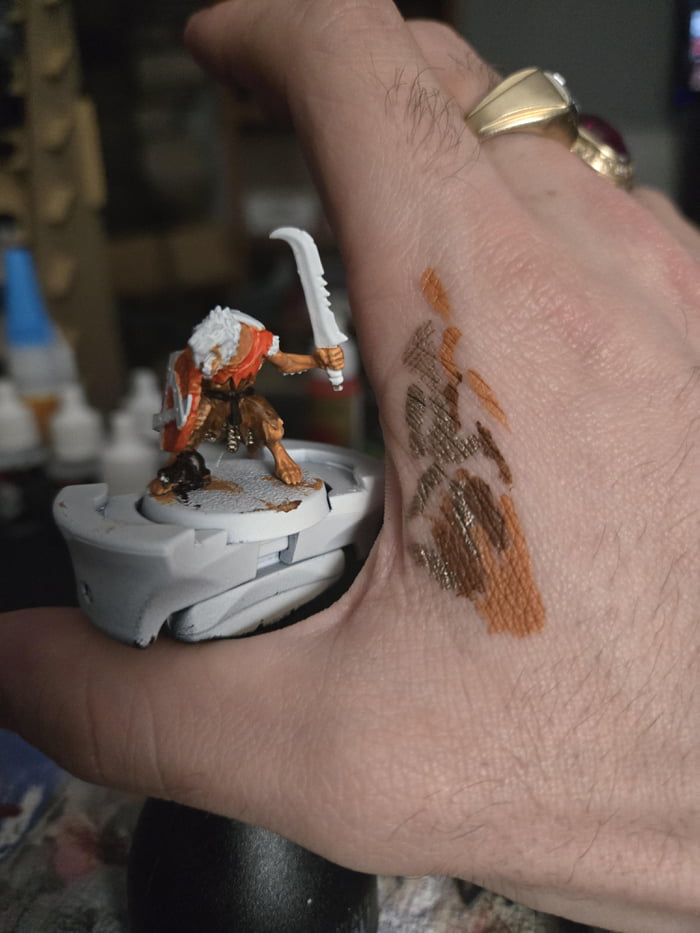 Alright manlings, let's see them hands - 9GAG