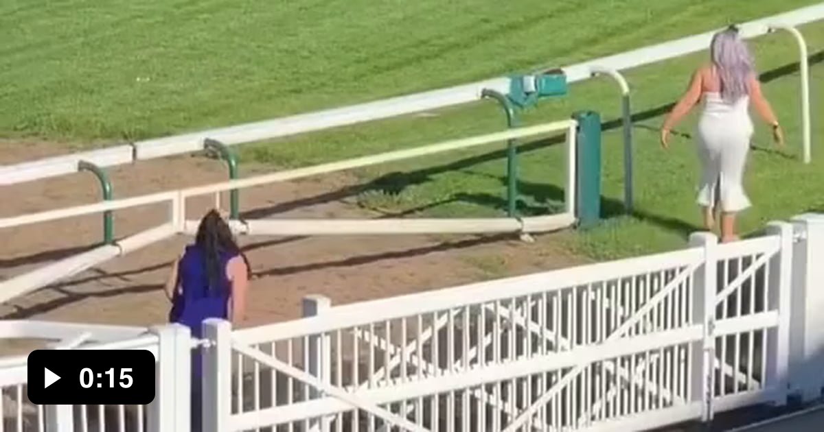 Noooo poor bar - 9GAG