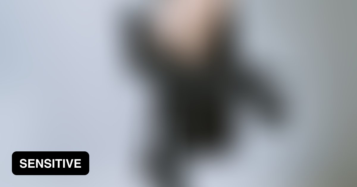 Nun cosplay by Glico_happy - 9GAG