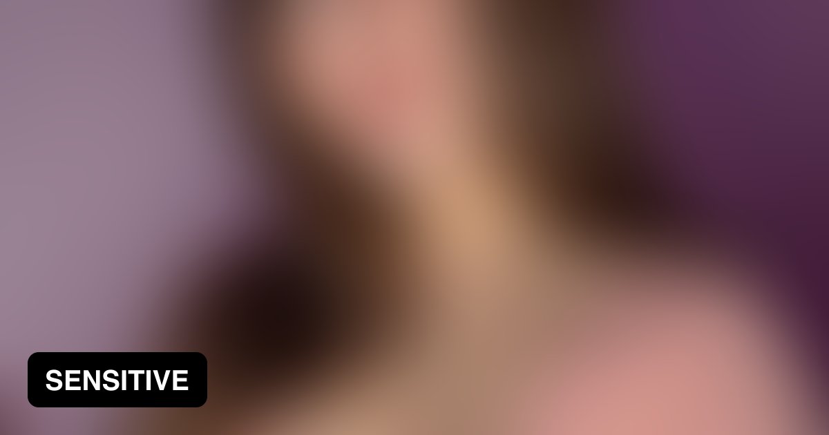 Those tits are huge - 9GAG