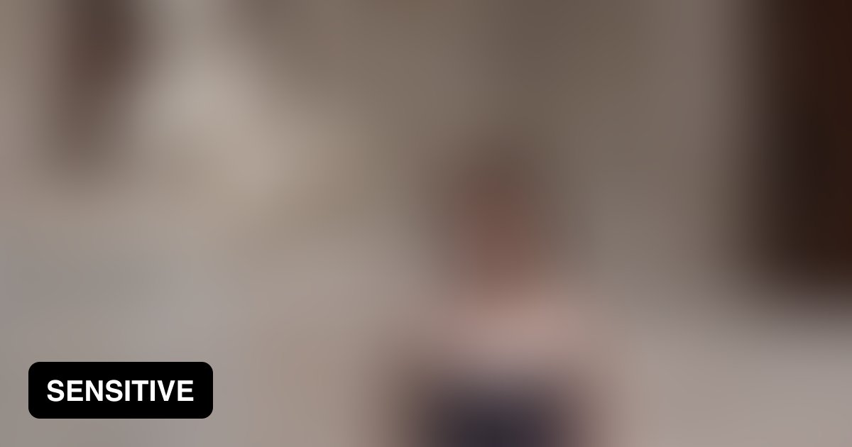 Confused boner. - 9GAG