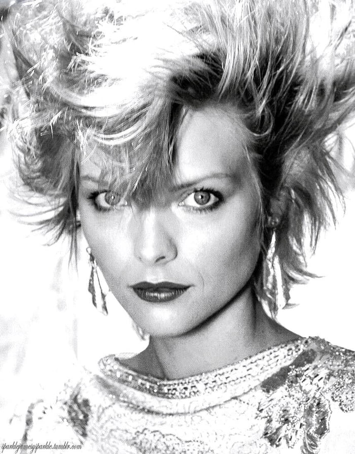 Michelle Pfeiffer in a stunning portrait by George Hurrell. - 9GAG