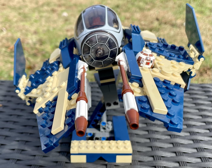 75281 Plo Koon edition: dark blue, tan with R7-D4 - 9GAG