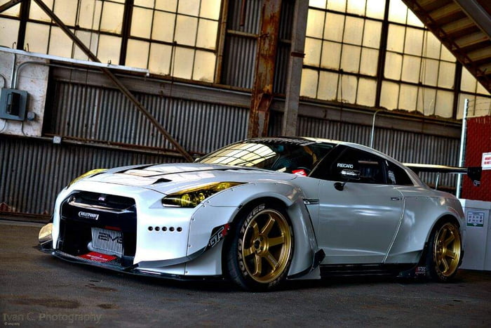 Rocket Bunny Nissan GT-R Bodykit (1024 x 683) - 9GAG