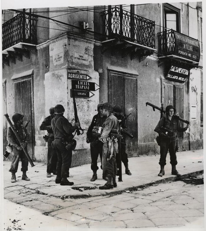American soldiers in Troina in Sicily August 1943. - 9GAG